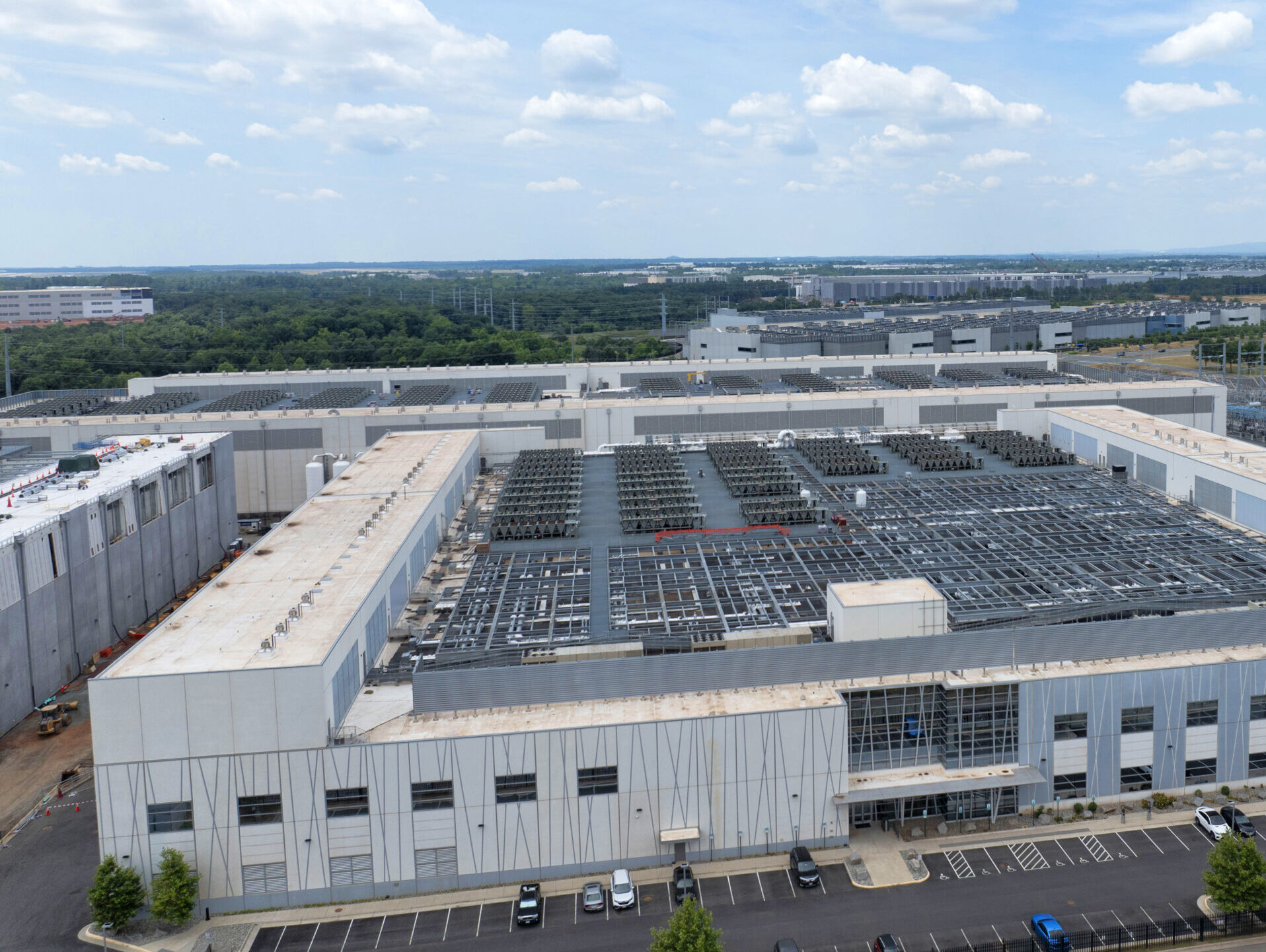 Data Center Load: From Grid Strain to Grid Gain | Uplight